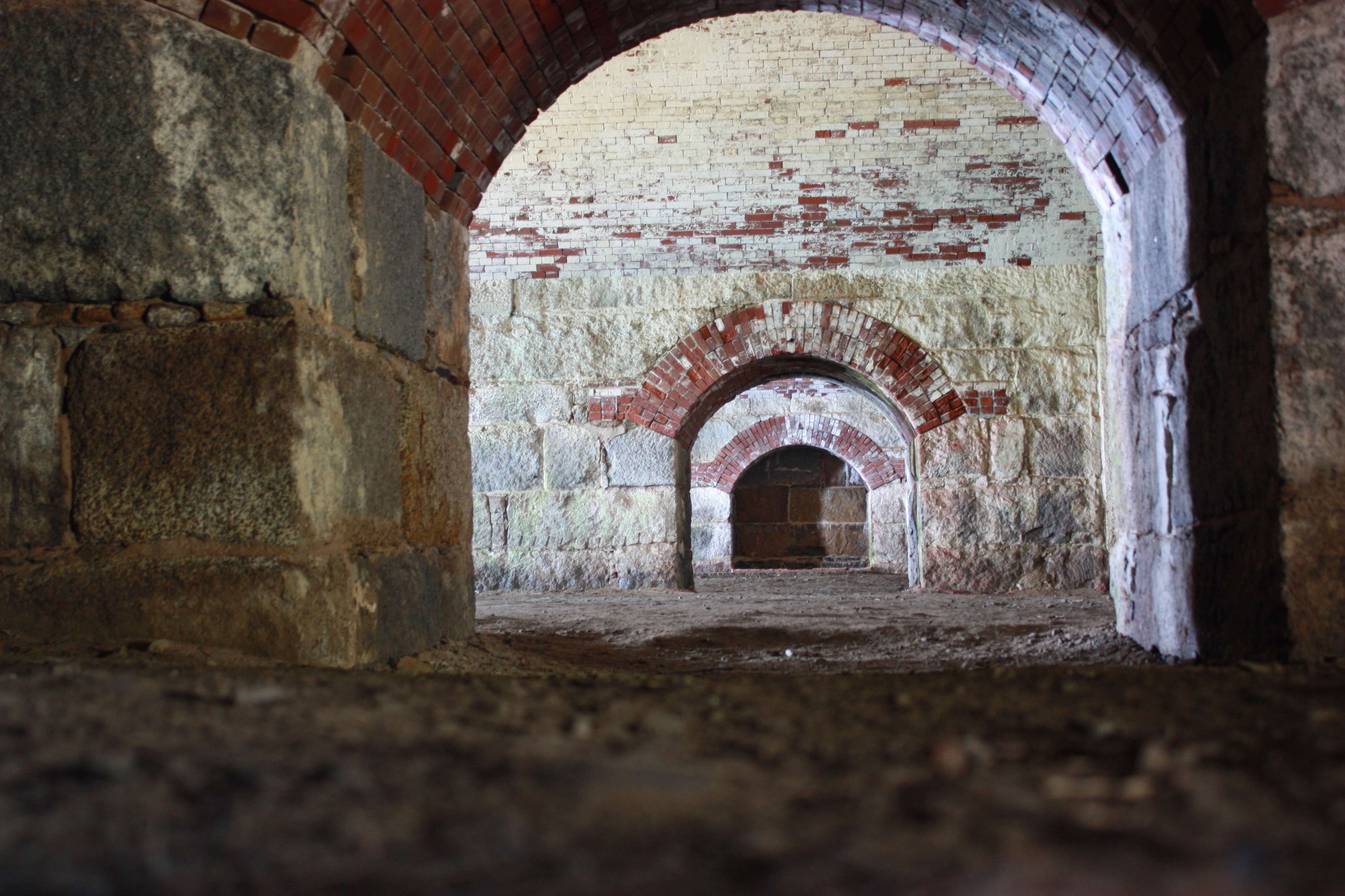 Exploring Boston Harbor’s Georges Island – Mac On the Map