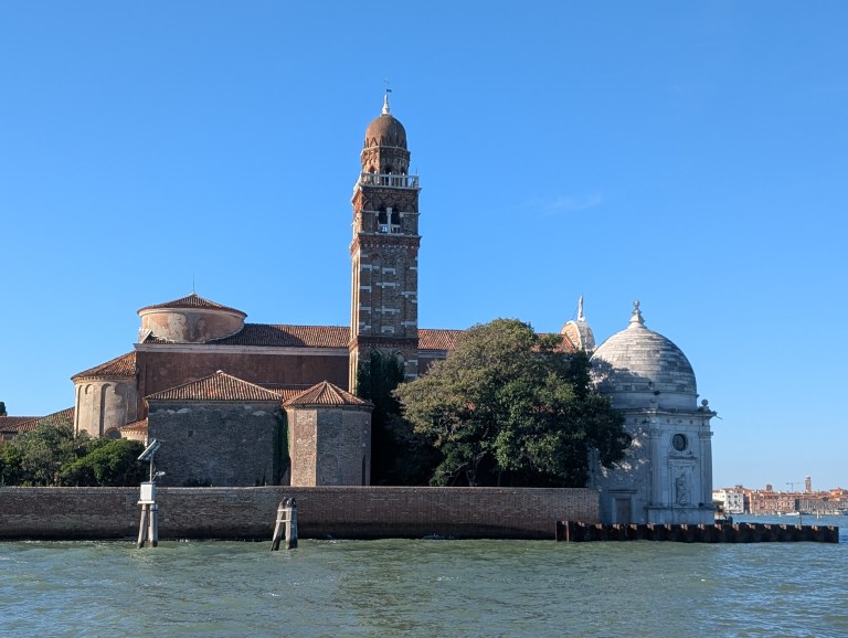 Islands Full of Color: Burano & Murano, Italy – Mac On the Map